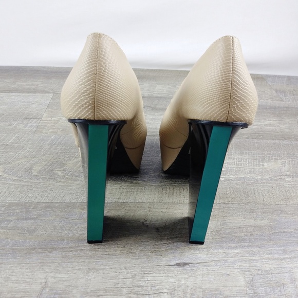 Qupid | Shoes | Peep Toe Platform Block Heel Pump | Poshmark